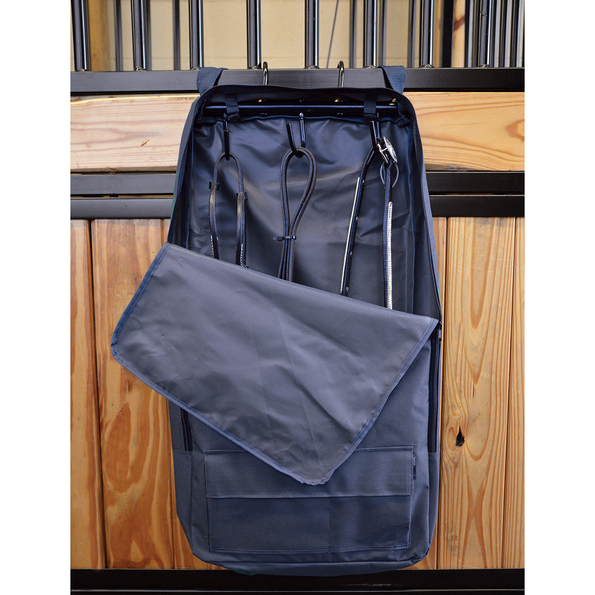 Portable 3 Prong Tack Rack Case | Bridle Bag | – Paddock Saddlery