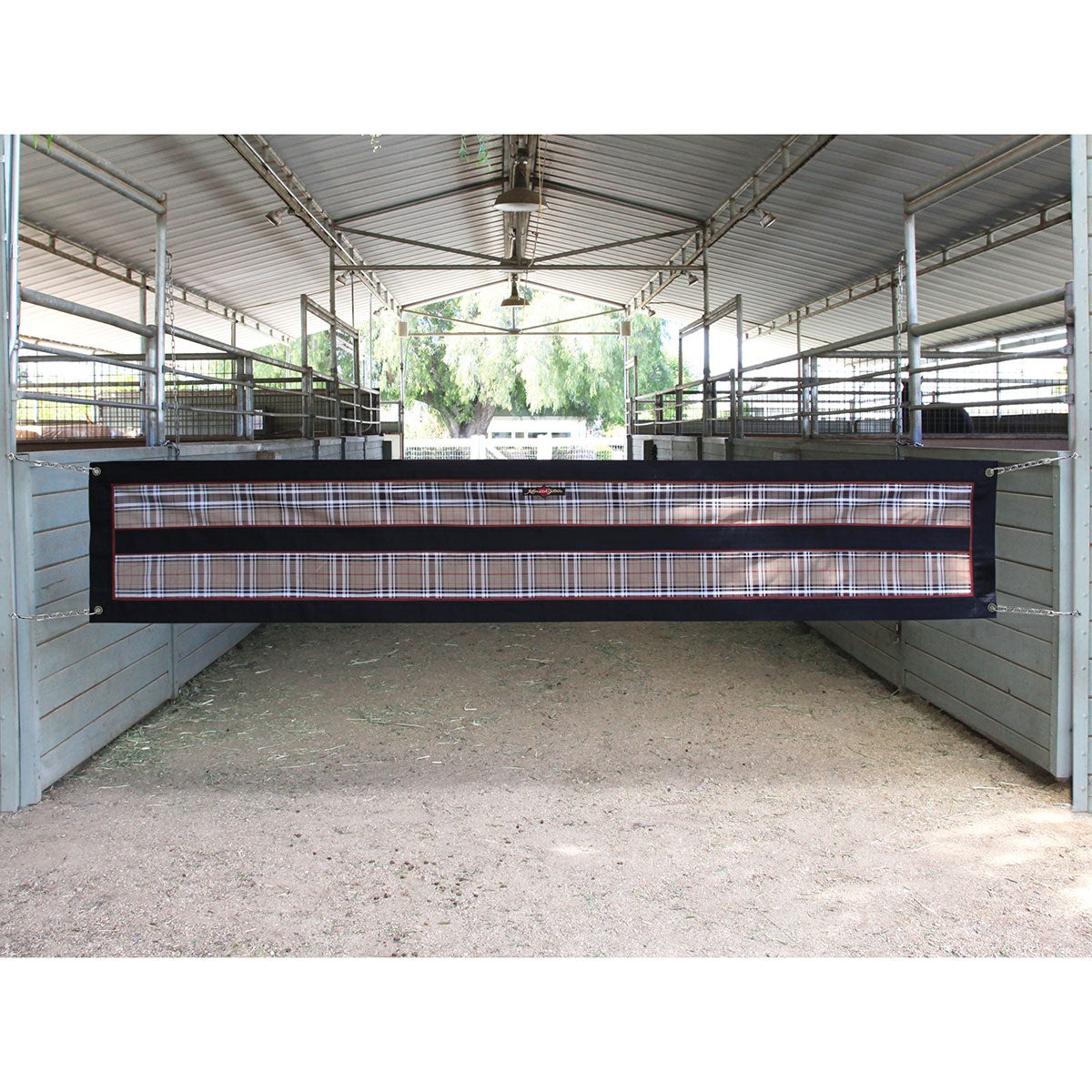 Kensington Aisle Guard with Hardware – Paddock Saddlery