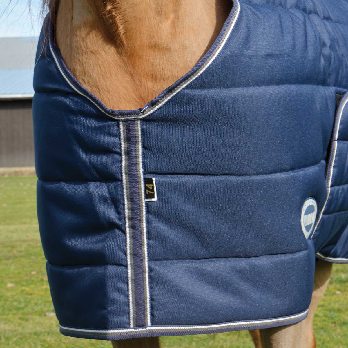 Squall Midweight Bellyband Stable Blanket 1200D | – Paddock Saddlery
